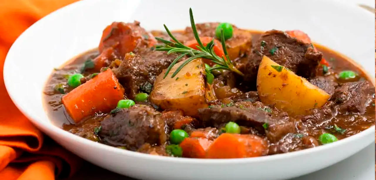 Irish Stew, veja como é feito esta deliciosa receita irlandesa...